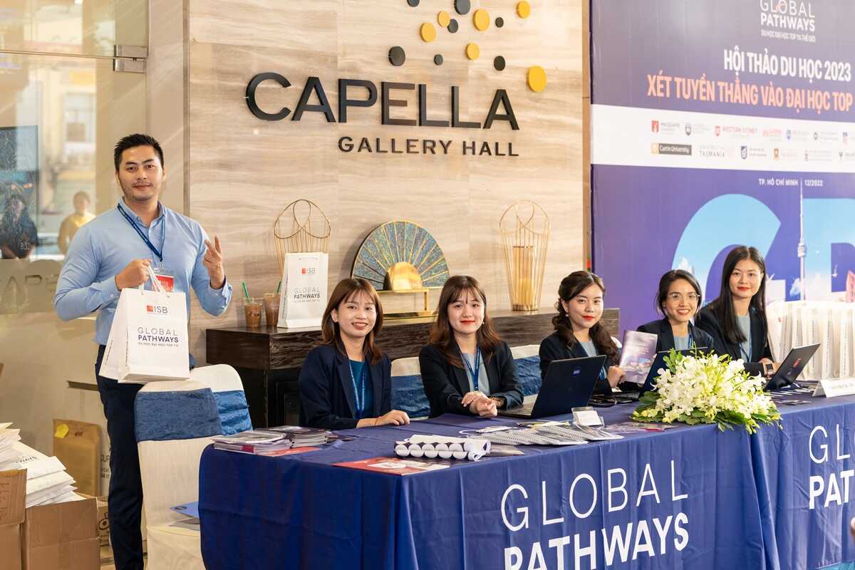 Nhiều thông tin thú vị được chia sẻ tại buổi Hội thảo du học Global Pathways